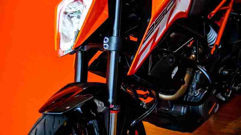 KTM Duke 250 image gallery | Motorcycle News, Reviews and Knowledge Base