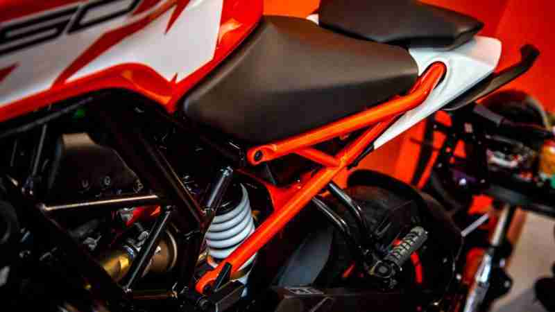 KTM Duke 250 image gallery | Motorcycle News, Reviews and Knowledge Base