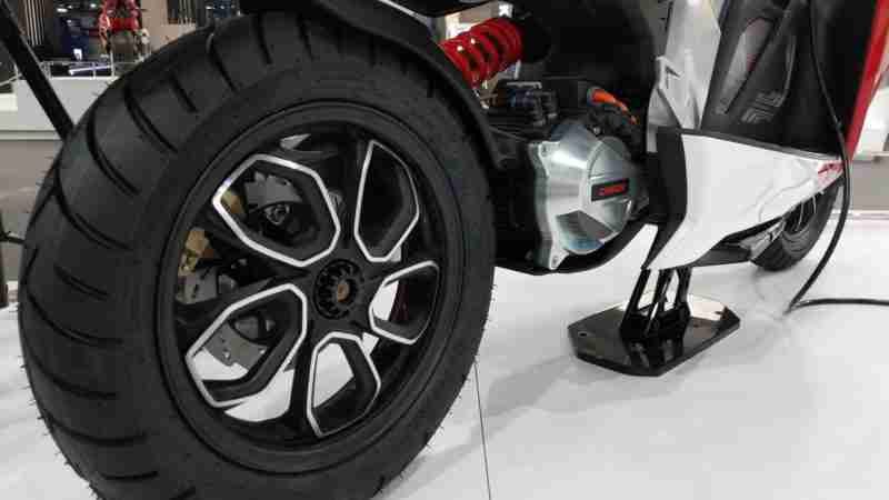 TVS Creon electric scooter concept unveiled at Auto Expo 2018 ...