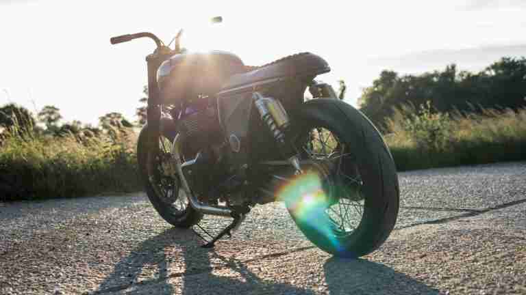 Interceptor 650 and Continental GT 650 official custom-builds unveiled ...