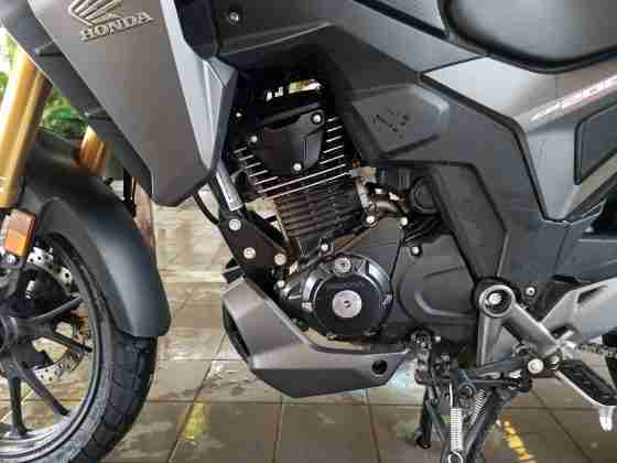 Honda CB200X detailed image gallery | Motorcycle News, Reviews and more